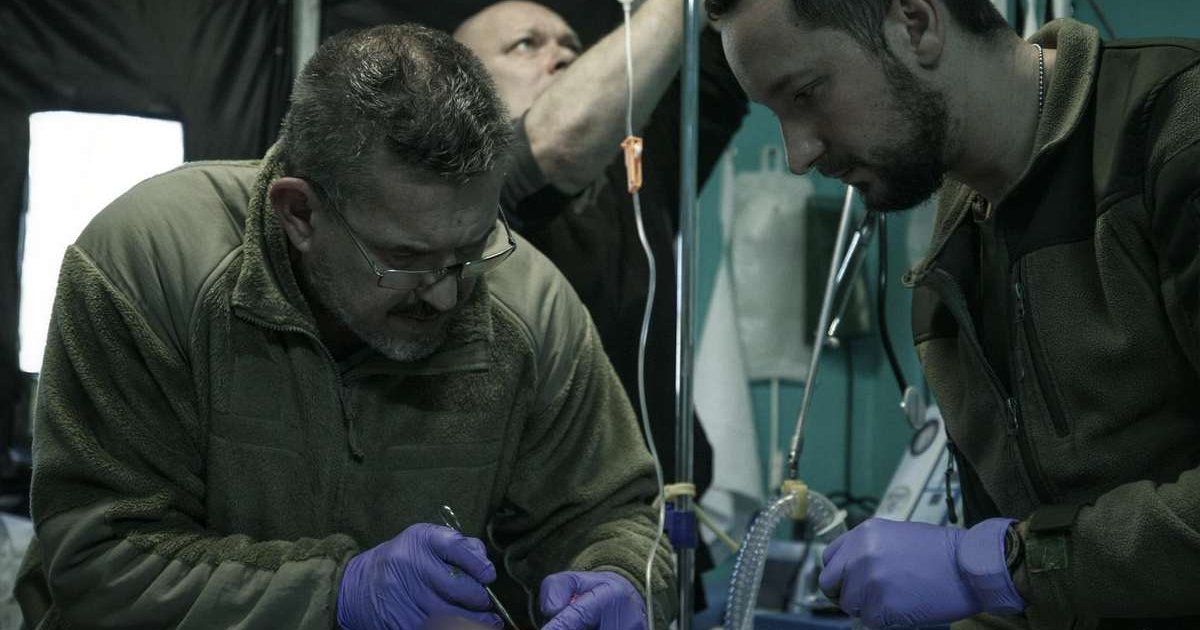 Тут рятують життя: 128 бригада показала фото зі стабілізаційного пункту — PMG.ua