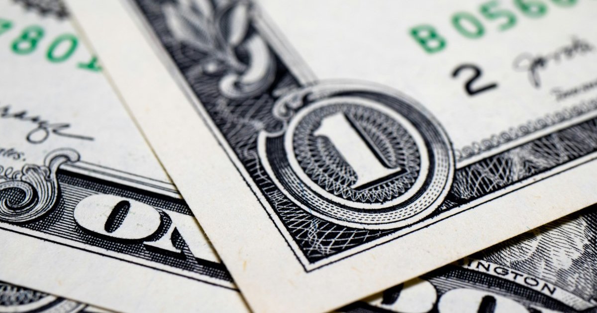 Курс валют в обмінниках: скільки коштує долар та євро 12 жовтня — PMG.ua